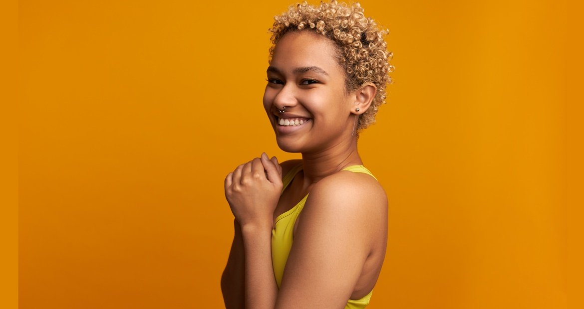 Loiro mel: como conquistar e manter esse tom perfeito | L'Oréal Paris