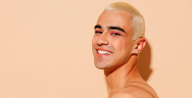 Nevou ou loiro pivete? Saiba tudo sobre esse tipo de cabelo masculino