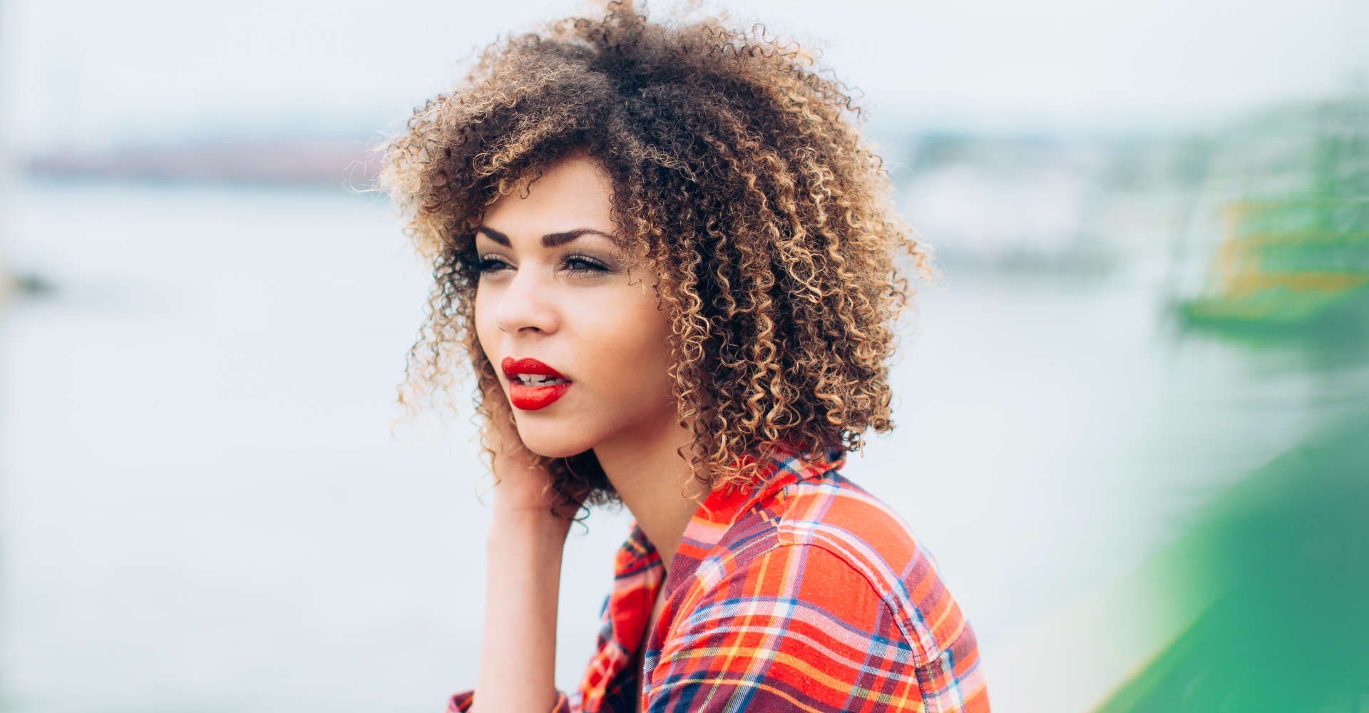 Cabelo arrepiado como resolver: 4 segredos de cabeleireiro | L'Oréal Paris