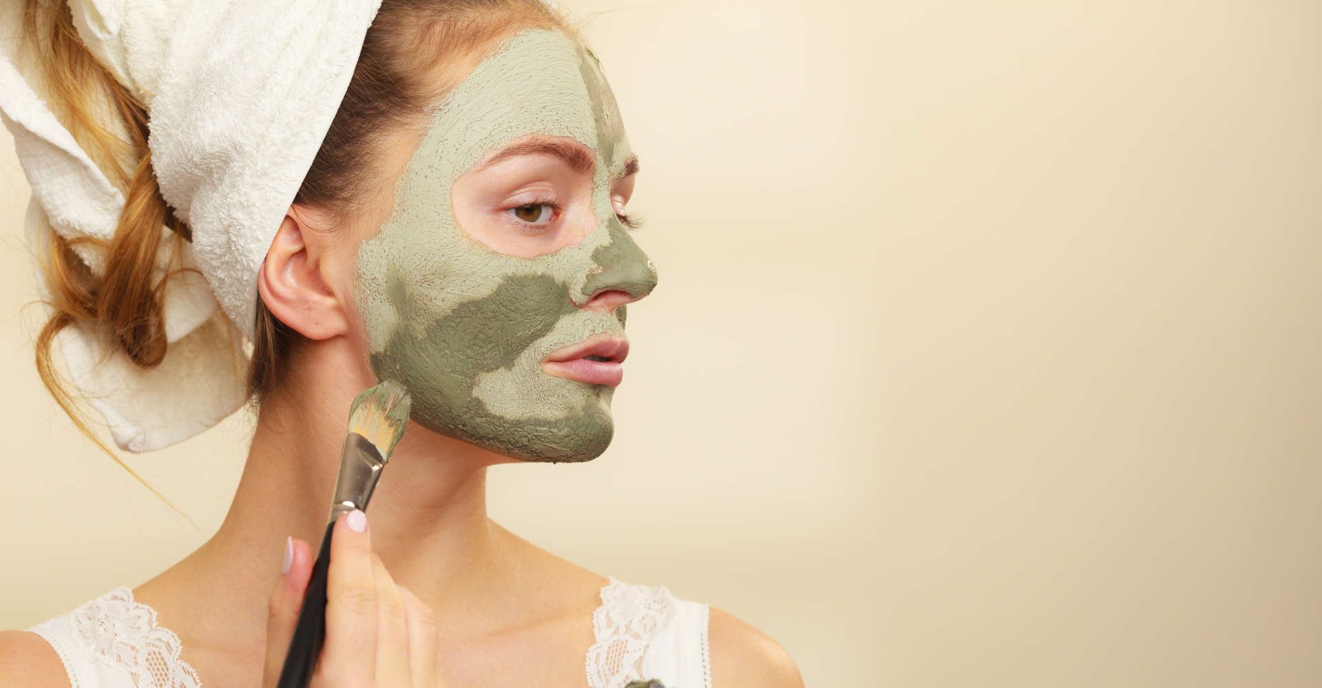 Benefícios da argila verde para o rosto: conheça as vantagens