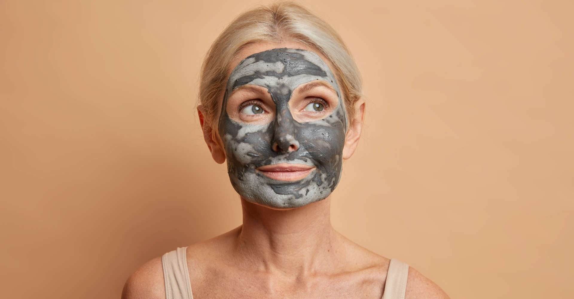 Máscara facial de argila: conheça a tendência para cuidar da pele do ...