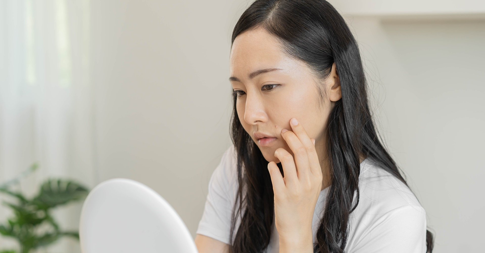 Tratamentos eficazes para clarear manchas no rosto: Loreal | L'Oréal Paris